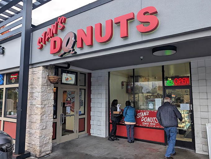 Stan's unassuming storefront has been drawing donut devotees since 1959. Some traditions deserve to continue forever.