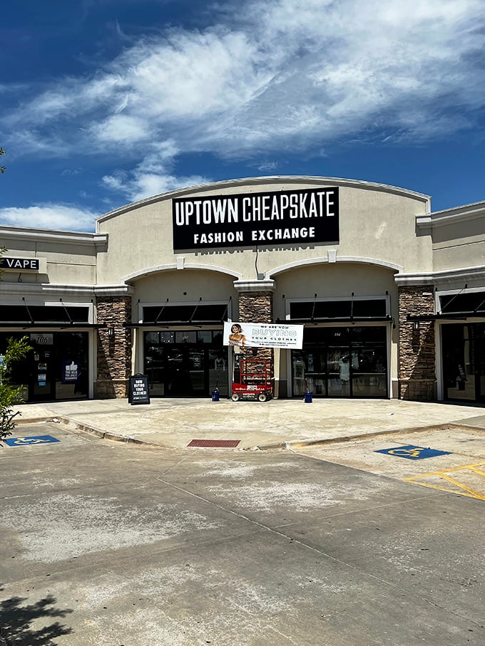 Uptown Cheapskate's stone accents and curved architecture elevate the thrifting experience. Fashion recycling with a touch of class!