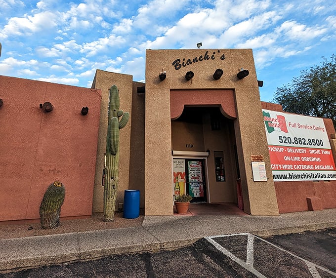 The earthy tones and desert plants outside Bianchi's set the perfect Arizona stage for pizza that locals have treasured for generations.