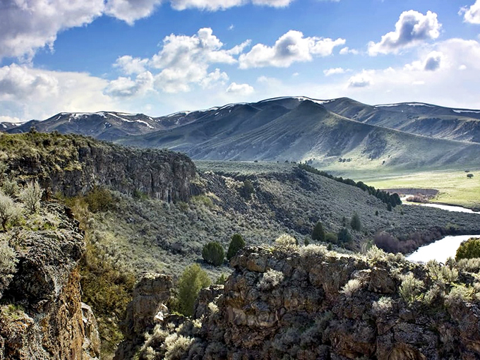 The "Potato Capital of the World" offers more than spuds &ndash; Blackfoot delivers affordable living with scenic river views.