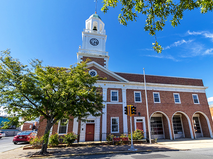 Time seems to slow down in Cambridge, where historic architecture and modern affordability create the perfect retirement pace.