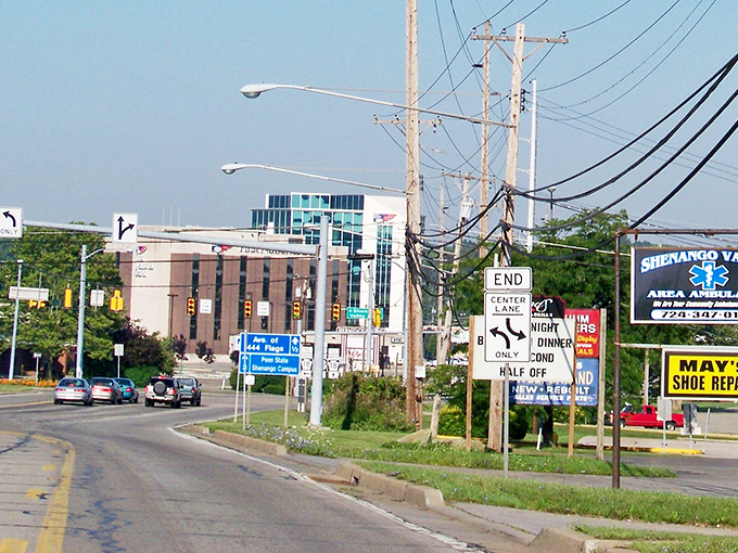 The practical, no-nonsense layout of Hermitage's business district reflects the sensible cost of living in this western PA town.