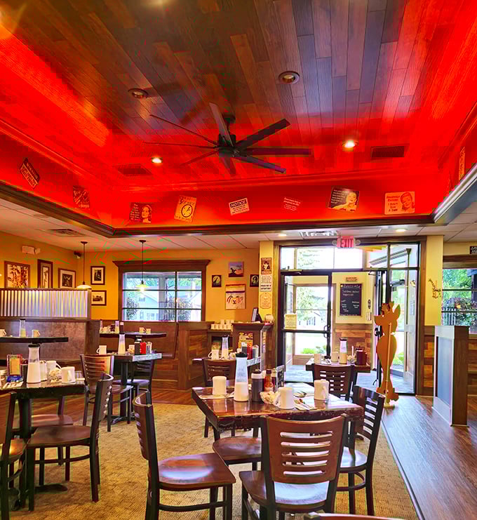 Those warm wooden ceiling panels at JT's create the perfect ambiance for comfort food &ndash; like eating inside a perfectly toasted marshmallow.