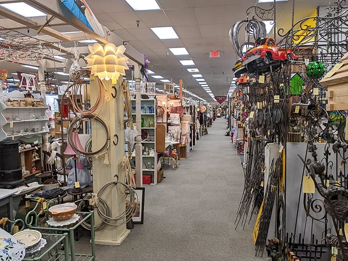 Aisles of carefully arranged antiques create a museum where everything has a price tag &ndash; and it's reasonable!