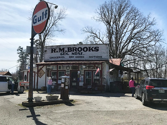 This vintage country store in Rugby has been serving locals for generations. Where your grocery run doubles as a step back in time!