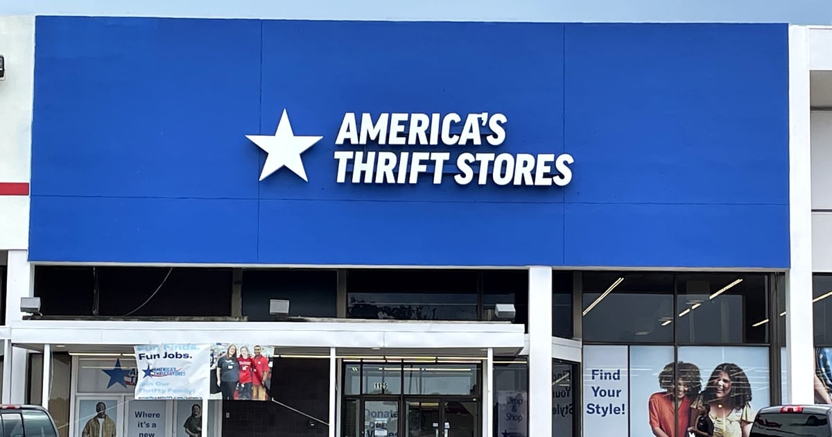 The Enormous Thrift Store In Alabama That Makes Black Friday Look ...