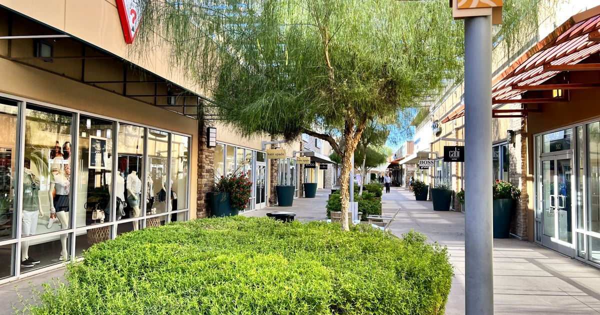 6 Enormous Outlet Malls In Arizona That Are Totally Worth The Road Trip