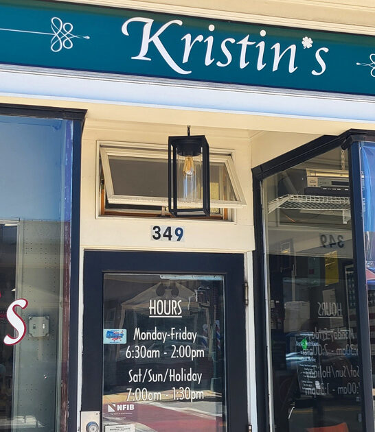 breakfast charming restaurant massachusetts ftr