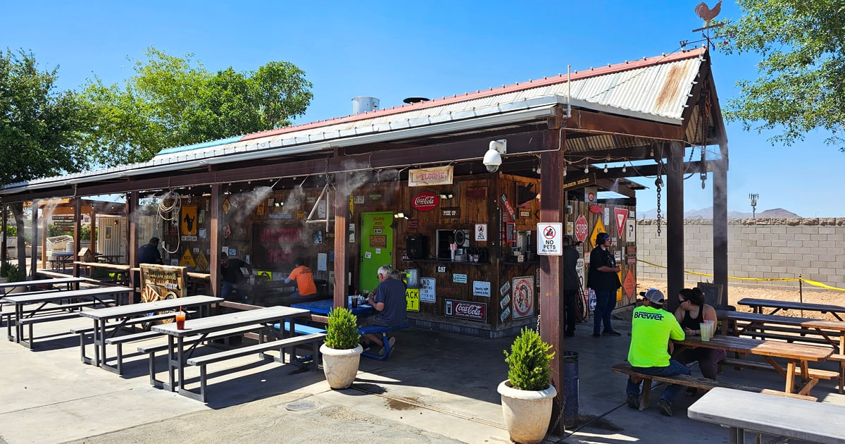 This Small-Town Restaurant In Arizona Has The Most Delicious Green ...