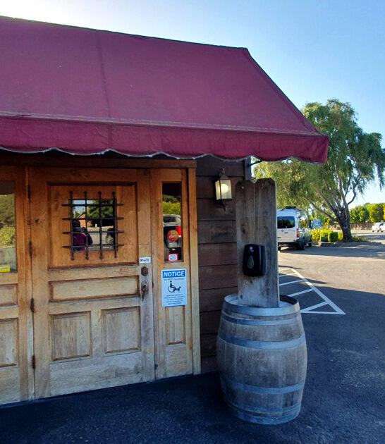 california bbq dining spot ftr