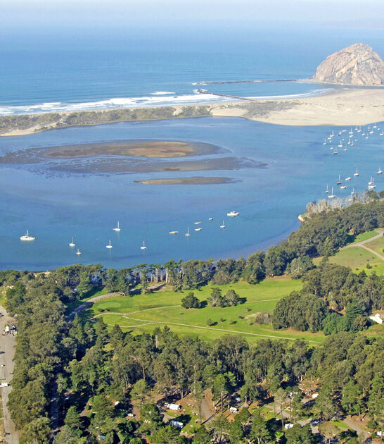 california dreamy waterfront town ftr