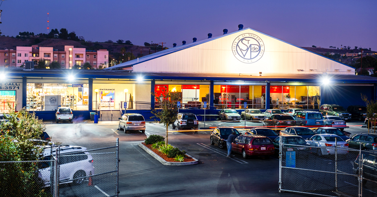 11 Enormous Thrift Stores In California That’ll Make Your Bargain ...