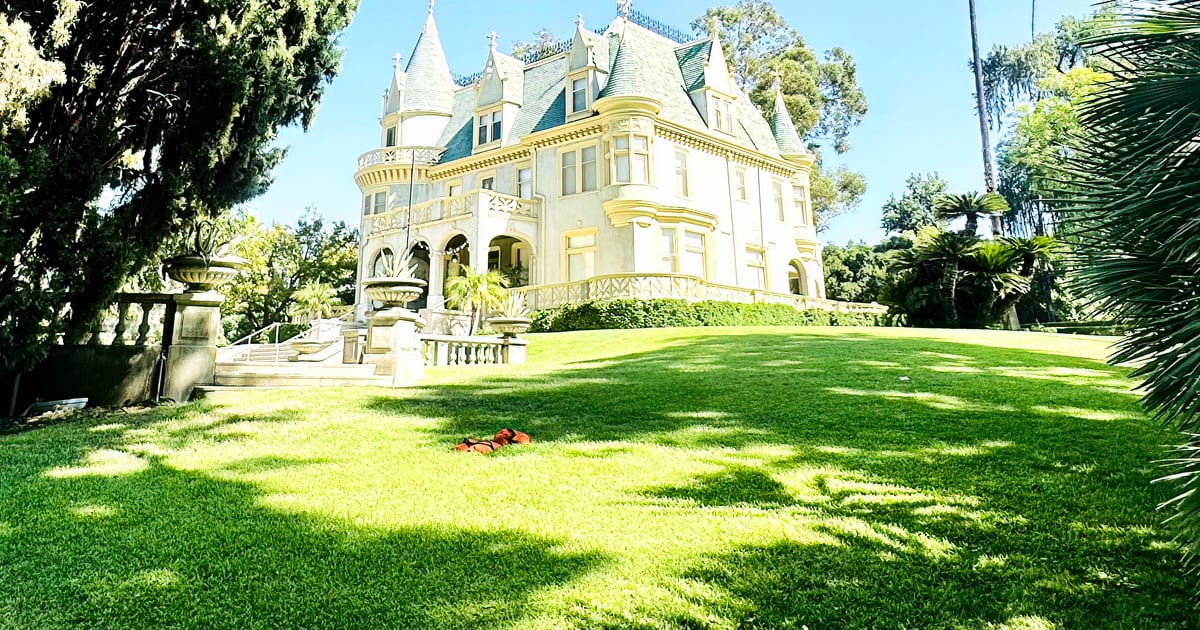 People Drive From All Over California To Explore This 19th-Century Castle