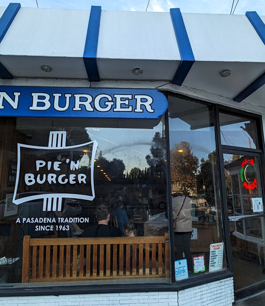 california mouthwatering burgers restaurant ftr