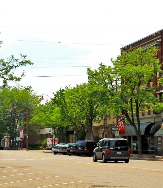 charming town ohio getaway ftr