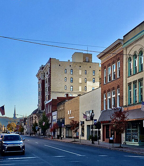 charming town pennsylvania alone ftr