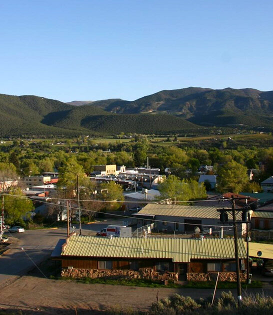 colorado town peaceful retreat ftr