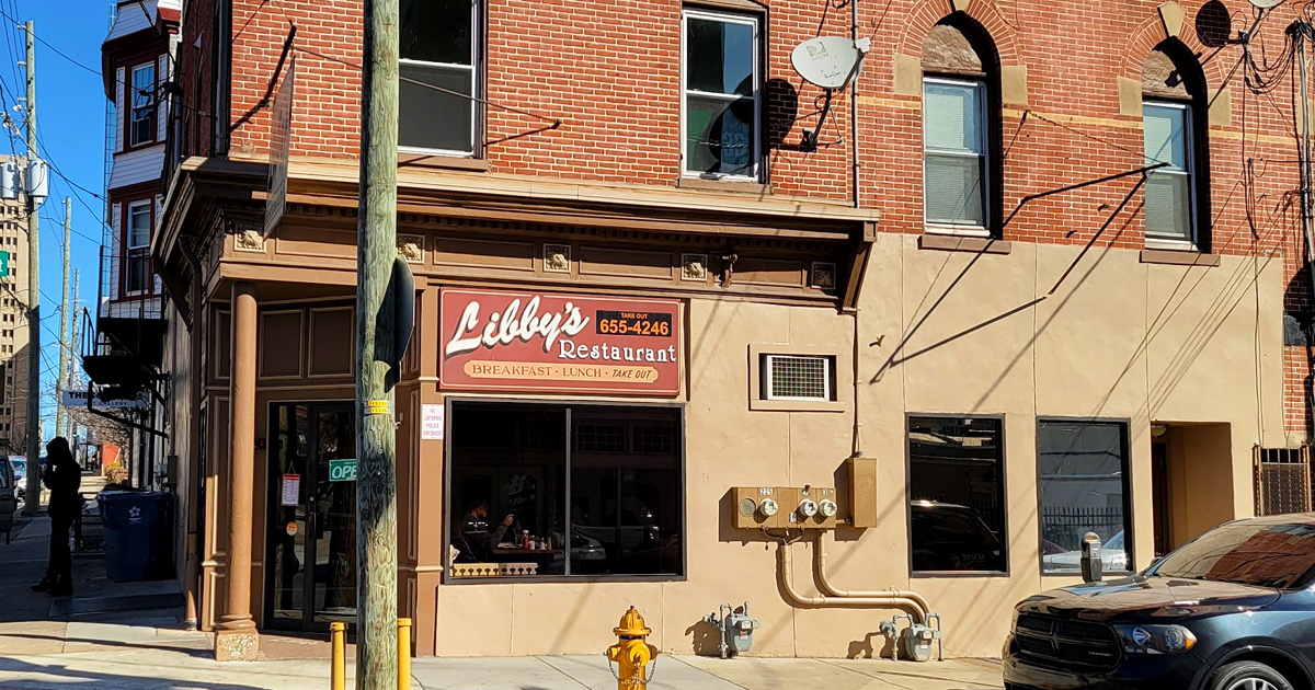 People Drive From All Over Delaware To Eat Pancakes At This Iconic ...