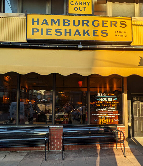 delicious cheeseburger diner iowa ftr