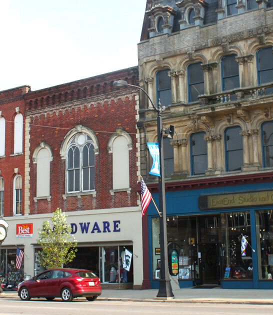dreamy peaceful michigan town ftr