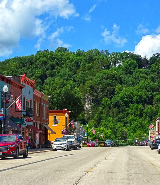 easy living town minnesota ftr