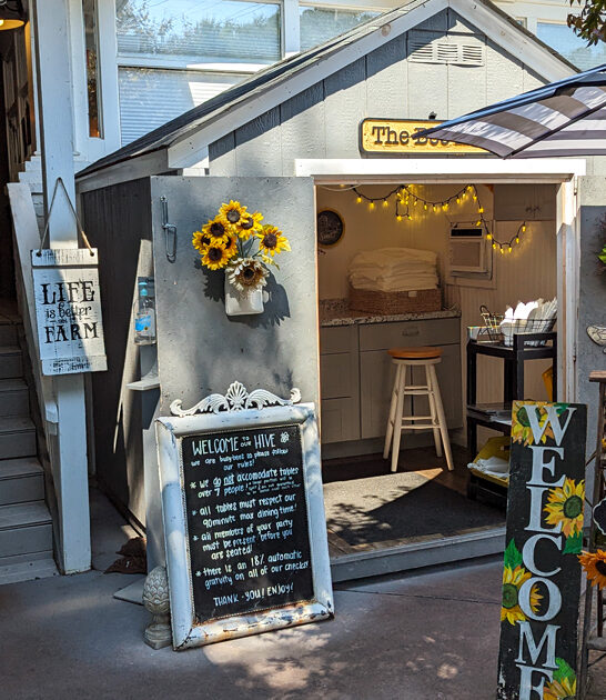 eggs benedict unfussy virginia ftr