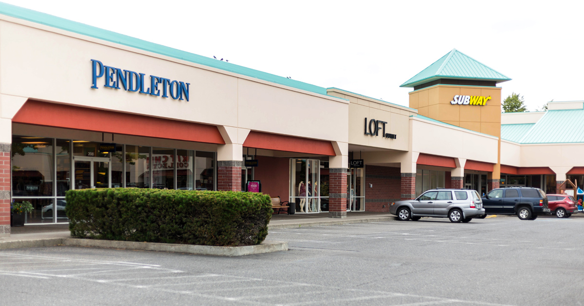 6 Enormous Outlet Malls In Oregon That Locals Say Take Nearly All Day ...