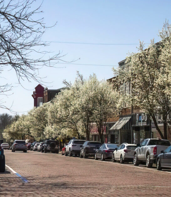 explore missouri tiny town ftr