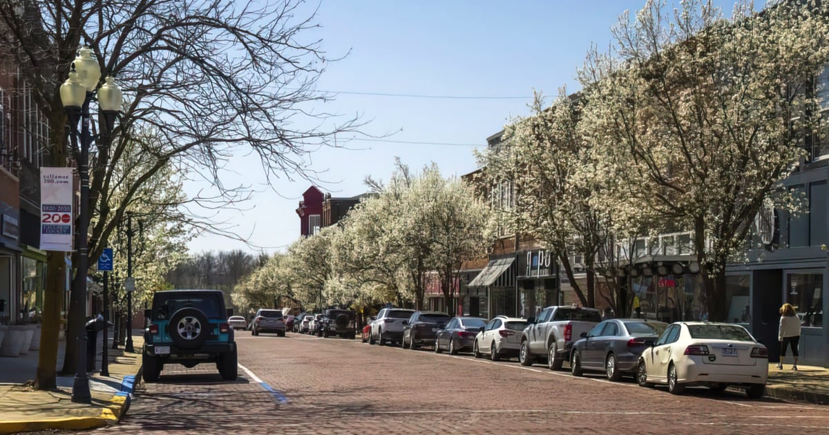 People Drive From All Over Missouri To Explore This Tiny But Mighty Town