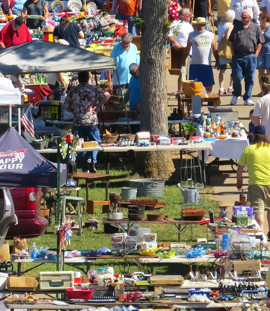 famous flea market wisconsin ftr