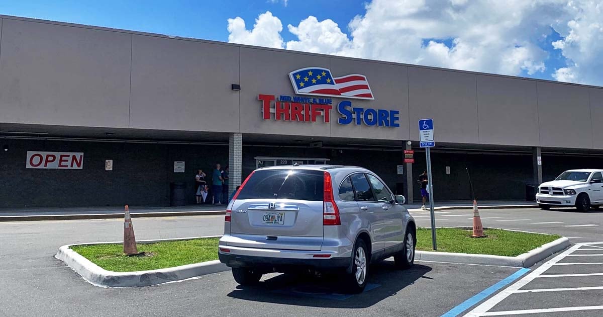 The Enormous Thrift Store In Florida Where You Can Fill A Whole Cart ...