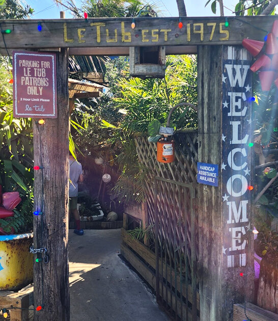 florida tiny seafood restaurant ftr