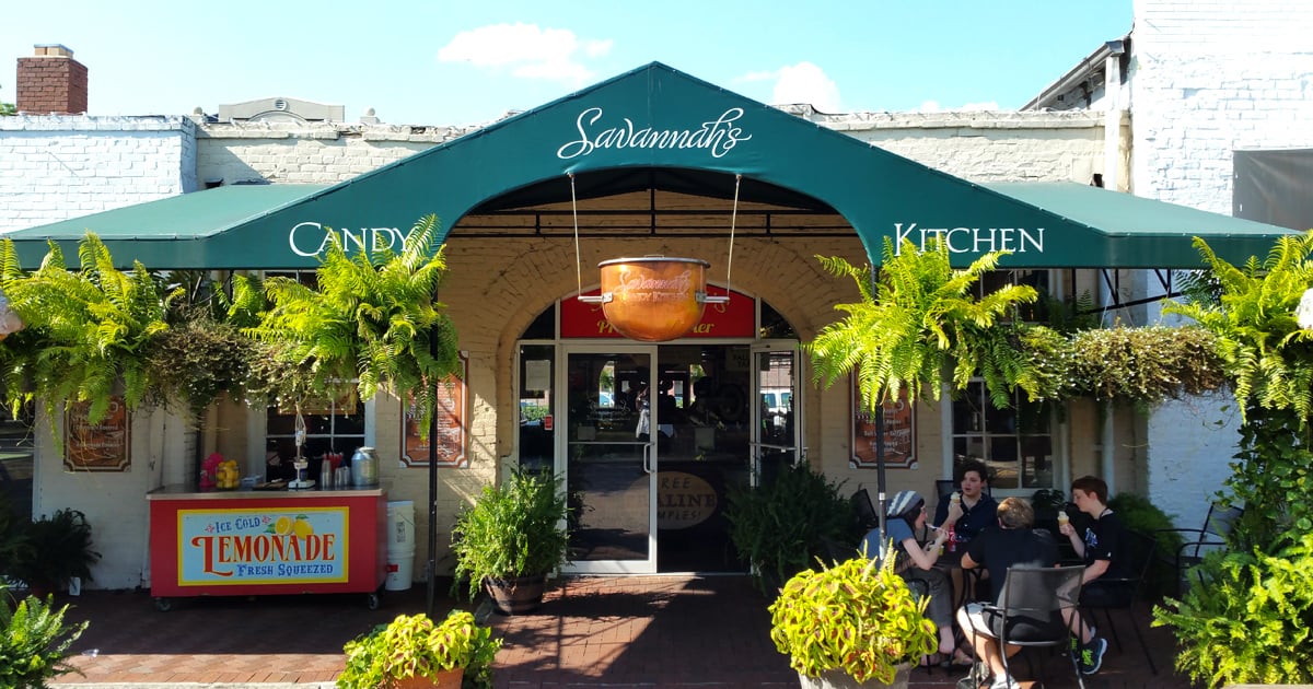 This Nostalgic Candy Store In Georgia Will Take You Back To The Good ...