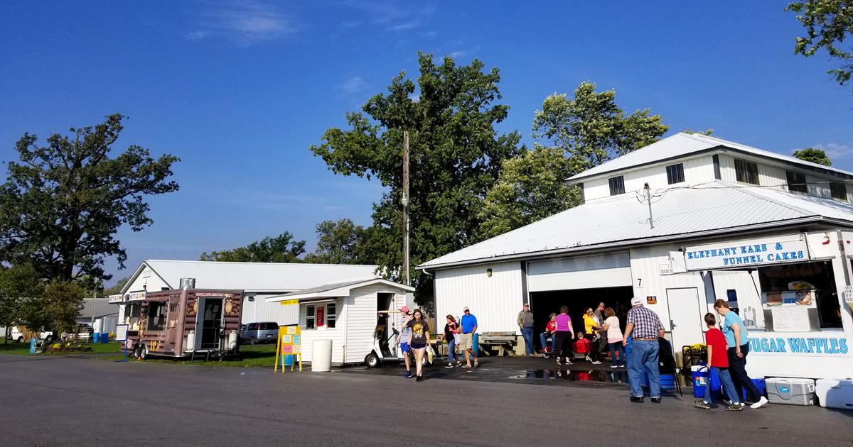 The Gigantic Outdoor Flea Market In Ohio That Locals Can't Stop Talking ...