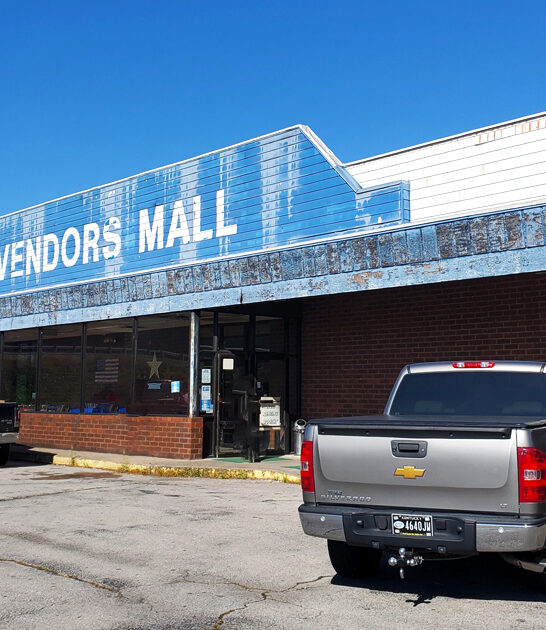 gigantic flea markets kentucky ftr