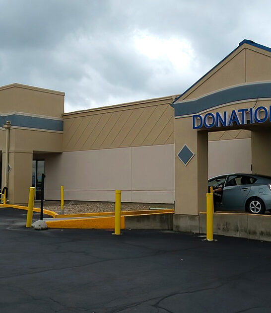gigantic kansas thrift stores ftr