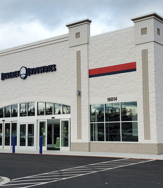 gigantic thrift stores washington ftr