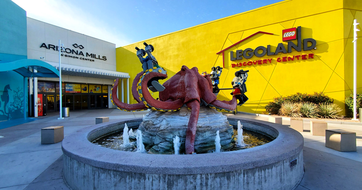 6 Massive Outlet Malls In Arizona That Are Too Good To Pass Up