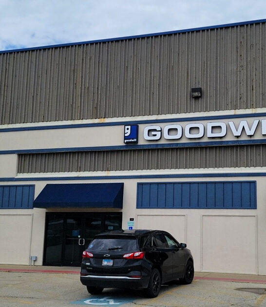 illinois huge thrift stores ftr