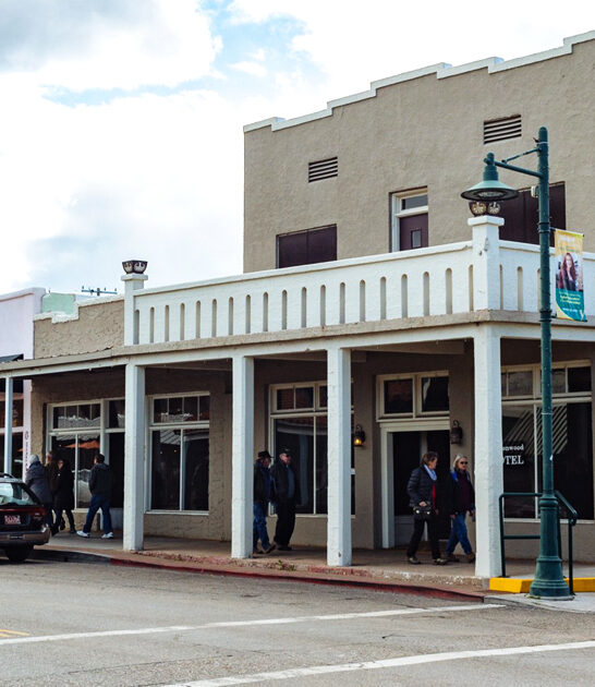 leave dreamy arizona town ftr