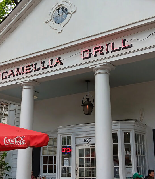 louisiana worthy cheeseburgers restaurant ftr