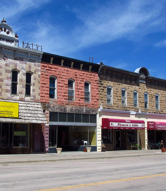 nebraska relaxing town getaway ftr