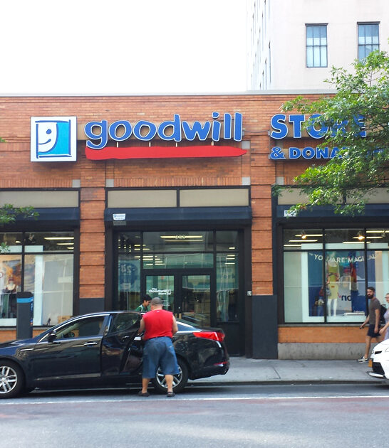 new-york-store-massive ftr