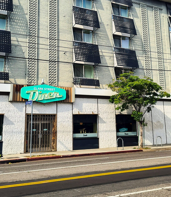 no frills cafe california ftr