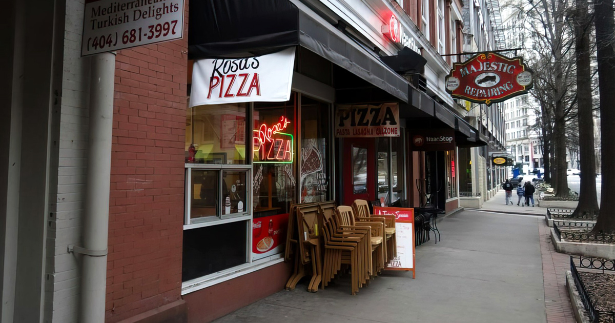 8 No-Frills Pizzerias In Georgia That Are Totally Worth The Road Trip