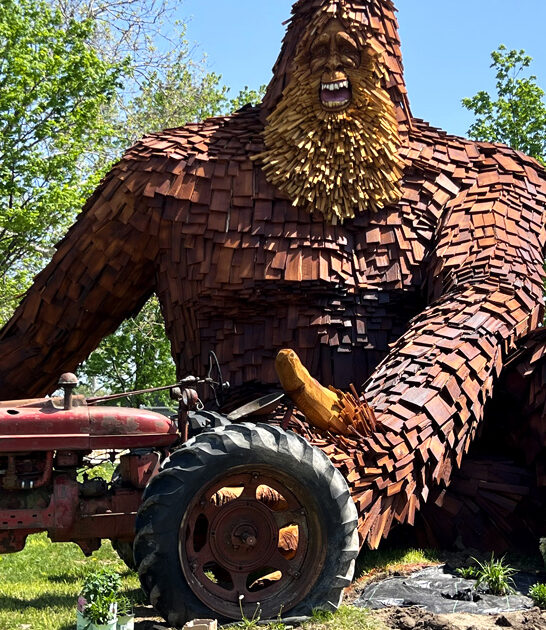ohio bigfoot sculpture landmark ftr