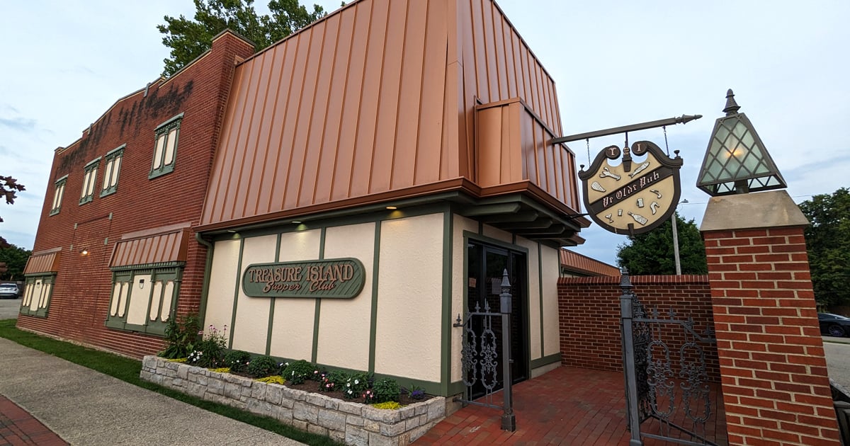 This No-Fuss Supper Club In Ohio Has Frog Legs Locals Can't Stop ...