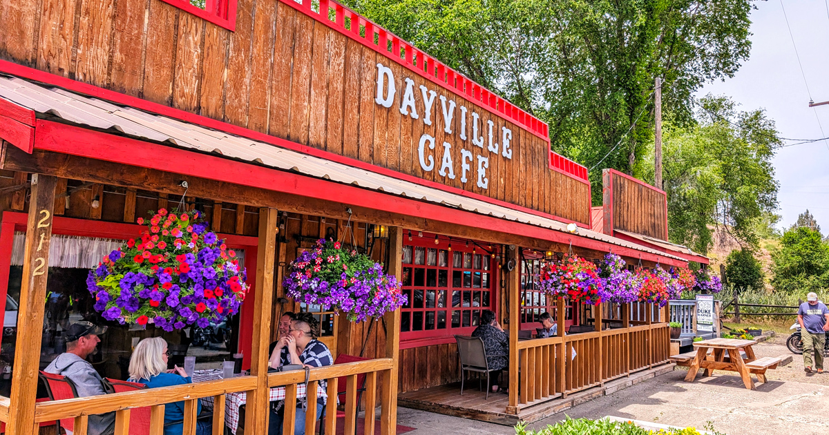 The Iconic Restaurant In Oregon Where You Can Dine For Less Than $10
