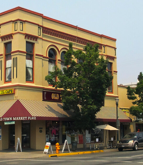 oregon gorgeous towns getaways ftr