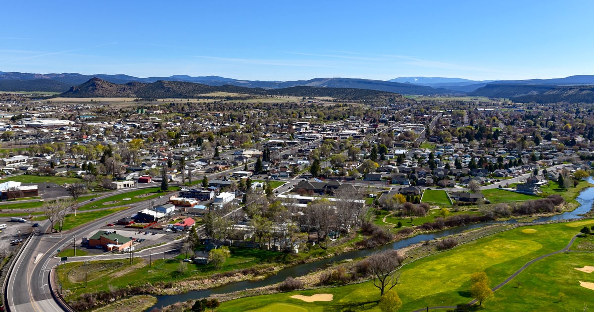 The Historic Small Town In Oregon That’s Made For Day Trips